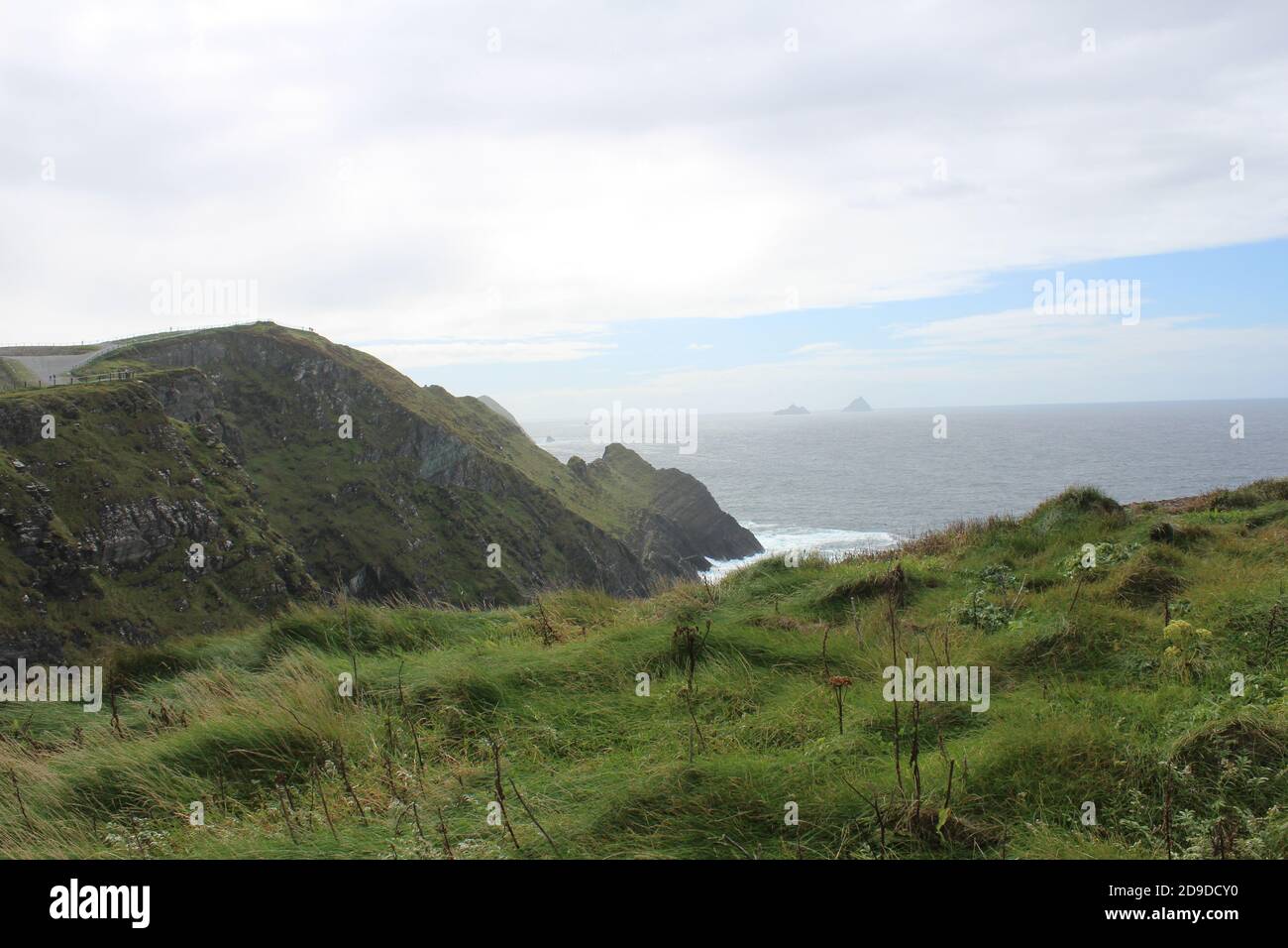 Beautiful view of Kerry Cliffs Portmagee in Doora, Ireland Stock Photo ...