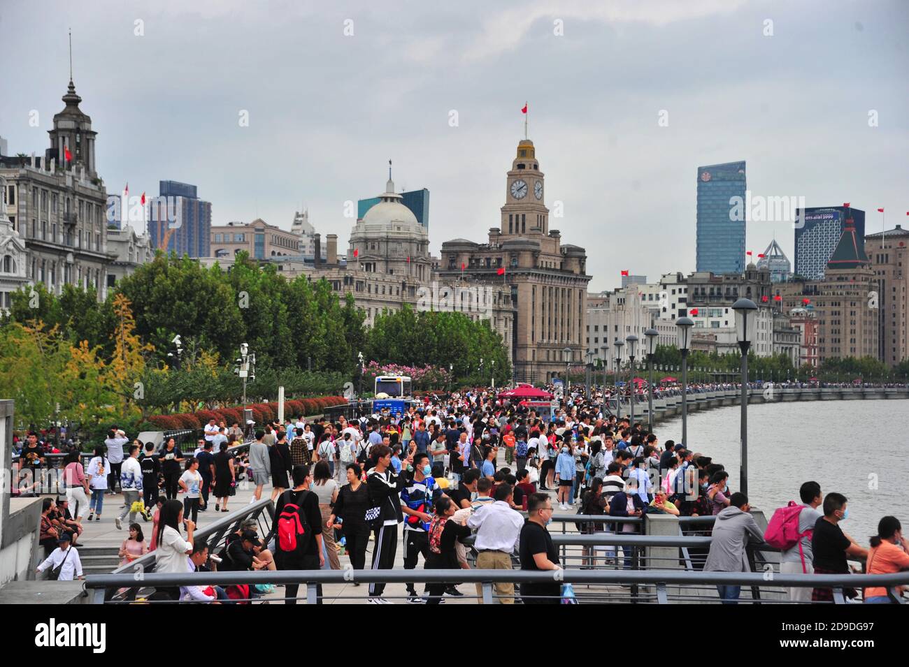 3 shanghai the bund hi-res stock photography and images - Alamy