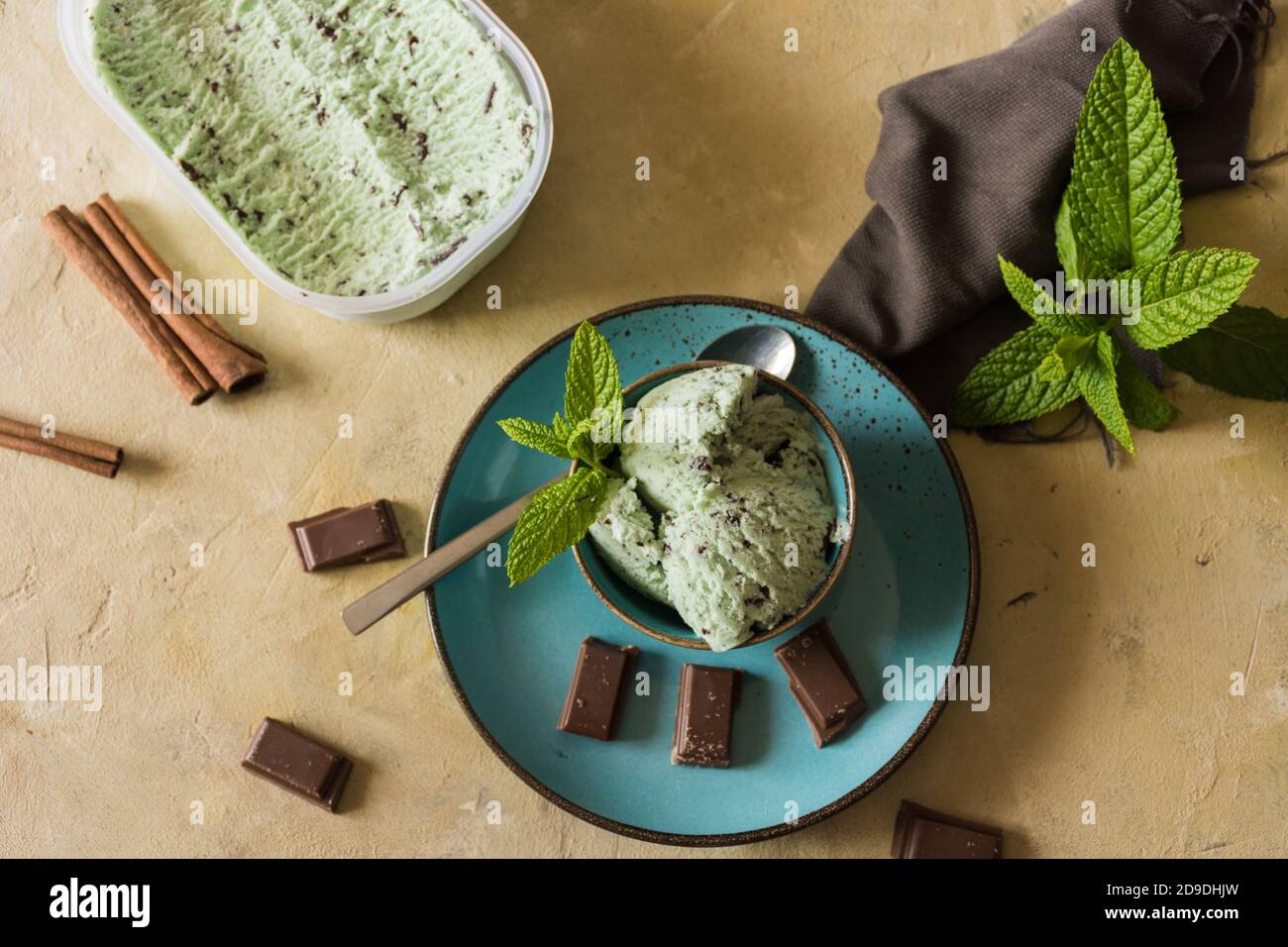 rustic table with homemade mint and chocolate ice cream Stock Photo - Alamy