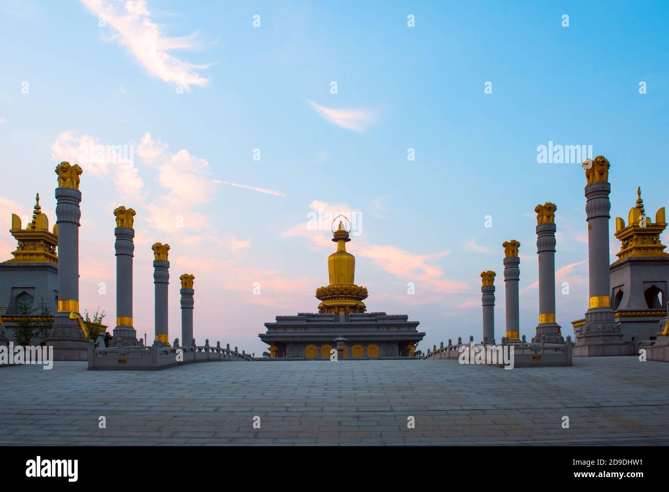 Xinglong Temple High Resolution Stock Photography and Images - Alamy