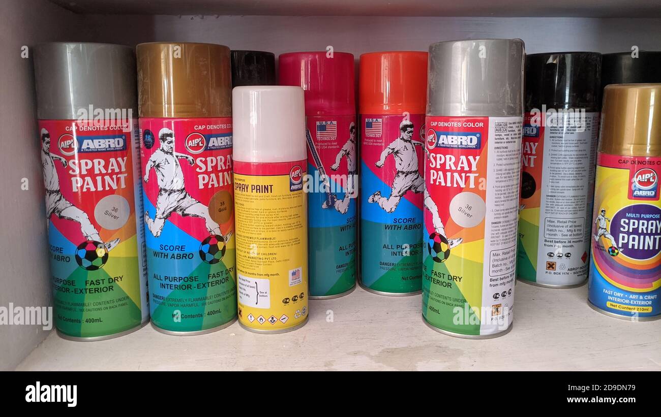 29 October 2020 : Reengus, Jaipur, India / Building supermarket with ...