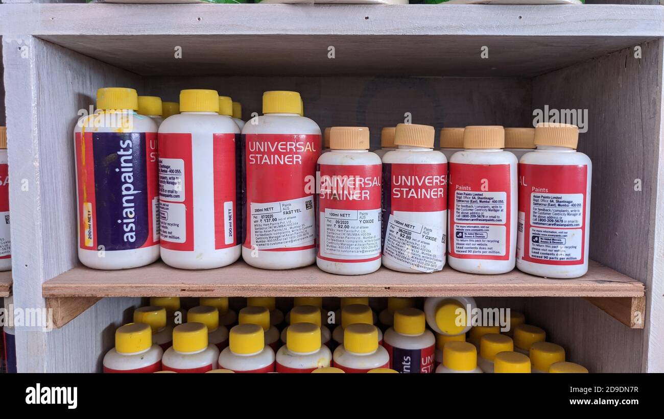 29 October 2020 : Reengus, Jaipur, India / Building supermarket with ...