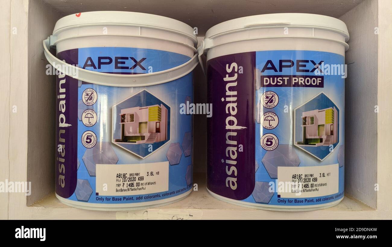 29 October 2020 : Reengus, Jaipur, India / Building supermarket with ...