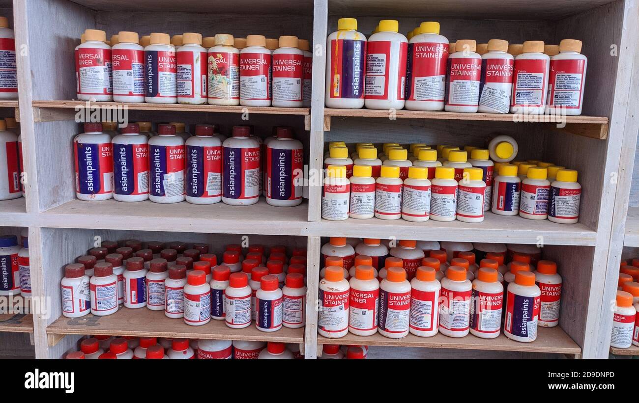 29 October 2020 : Reengus, Jaipur, India / Building supermarket with ...