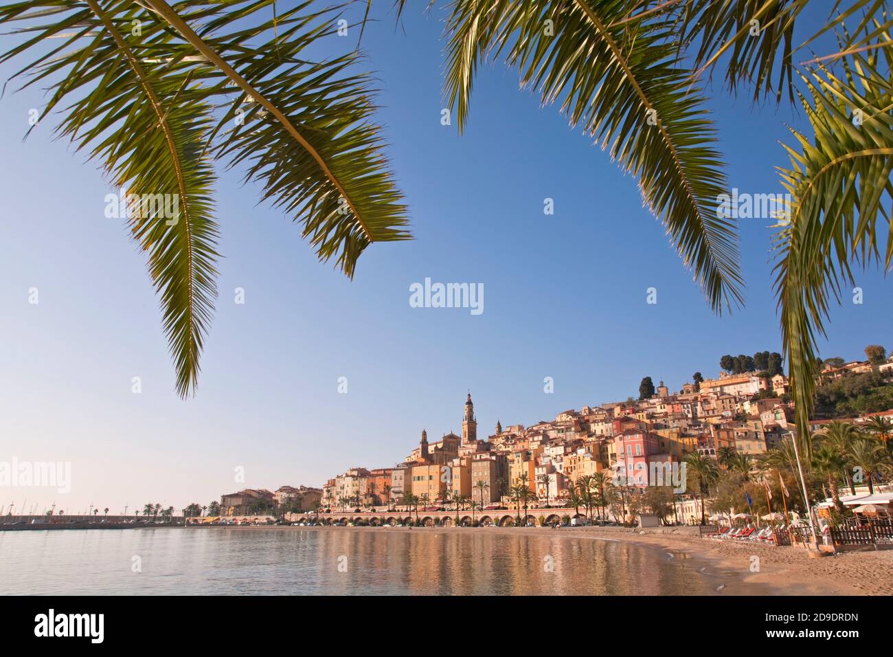 French riviera beaches hi-res stock photography and images - Alamy