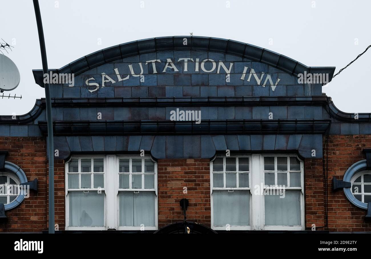Pub salutation hi-res stock photography and images - Alamy