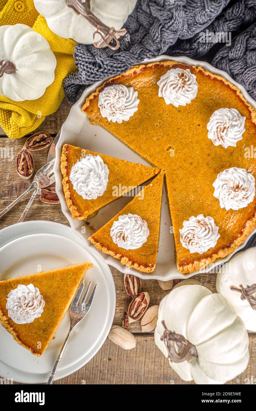 Traditional Autumn Pumpkin Pie. Homemade American Pumpkin pie topped ...