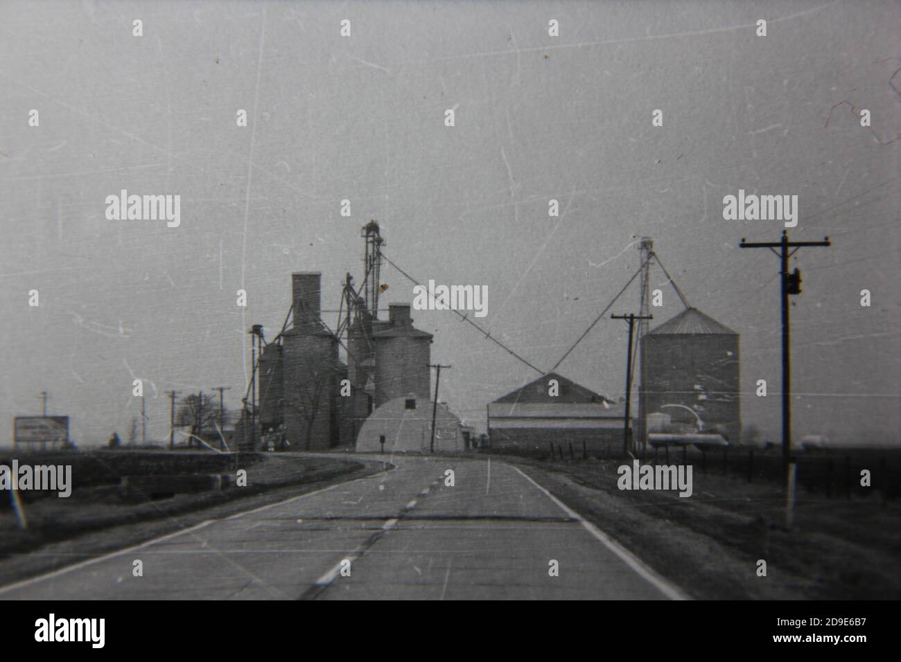 Car plant 1970s america hi-res stock photography and images - Alamy