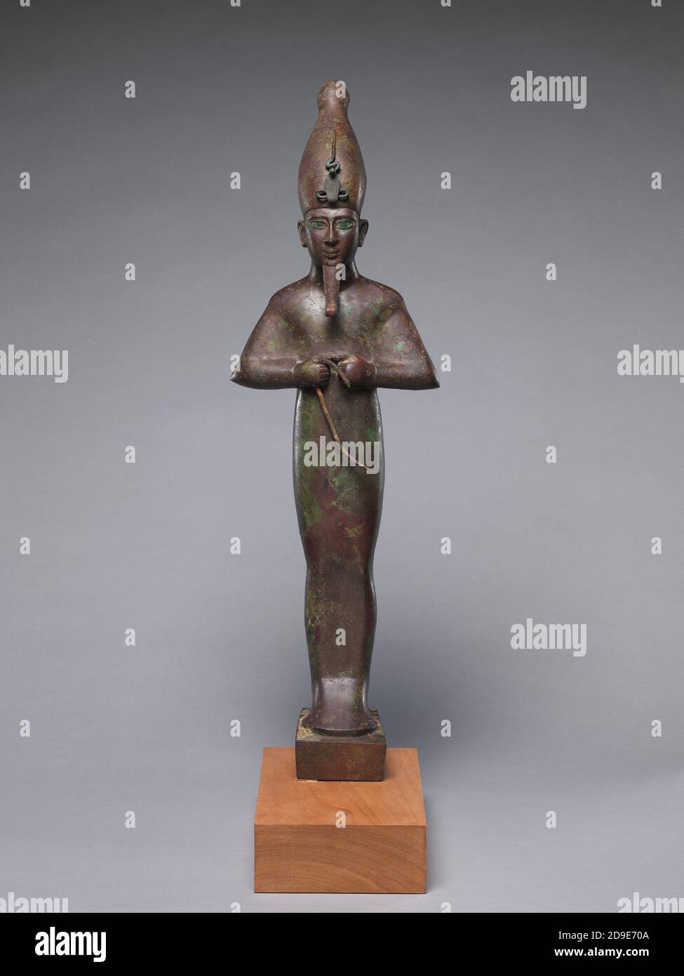Bronze statue of the god Osiris in THEMETMUSEUM NYC Stock Photo - Alamy