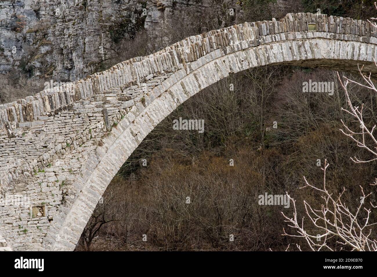 Traditional stone bridge Stock Photo - Alamy