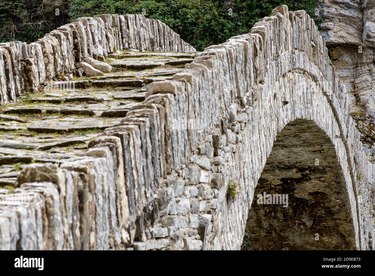 Traditional stone bridge Stock Photo - Alamy