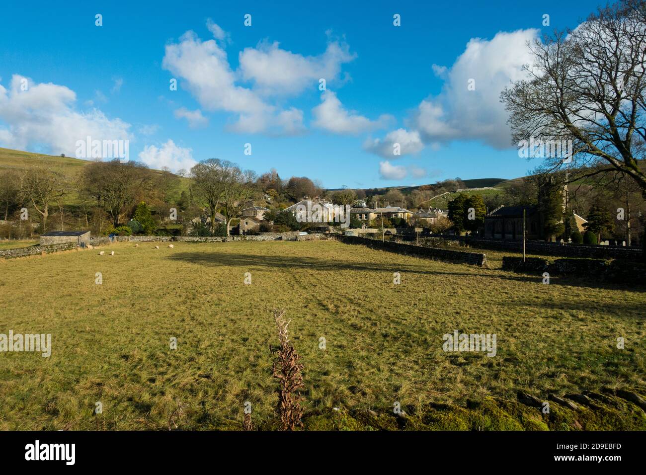 Yorshire village church hi-res stock photography and images - Alamy