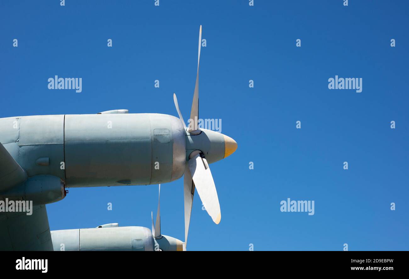 Horizontal engines hi-res stock photography and images - Alamy
