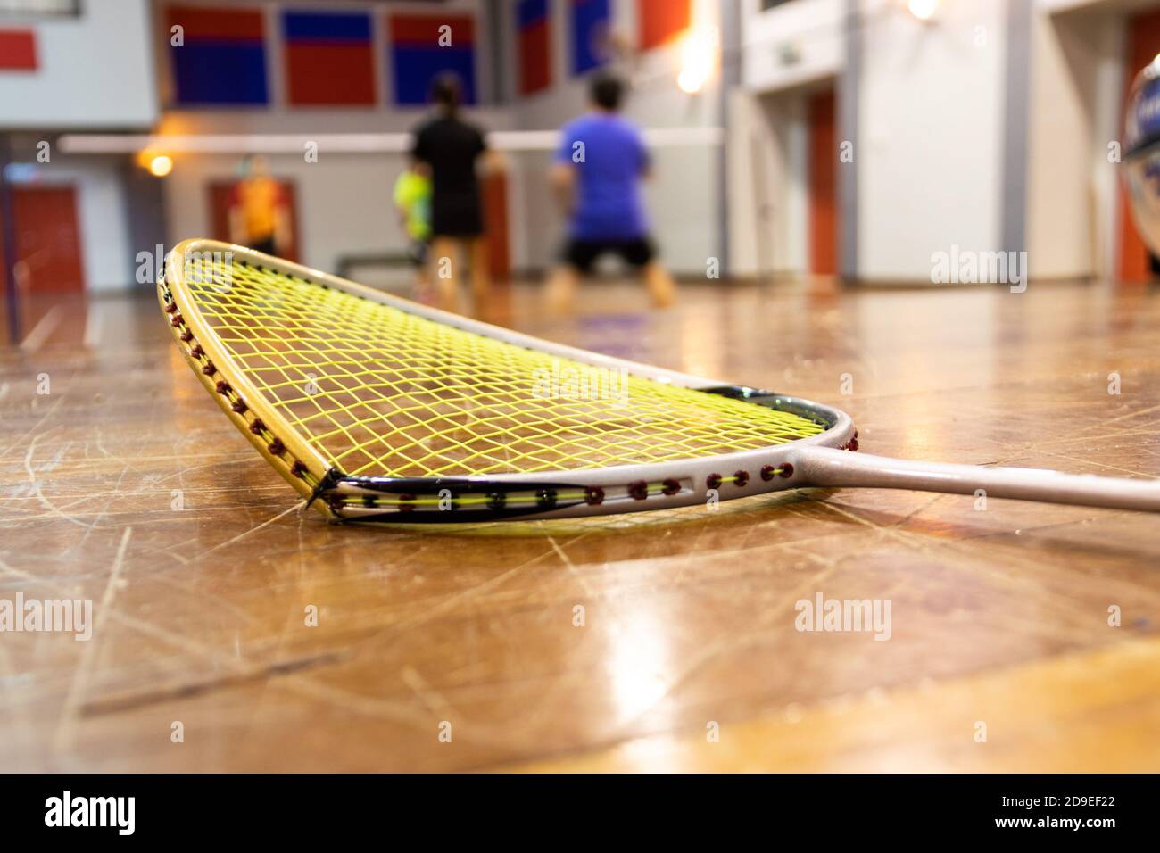 Broken badminton racket hi-res stock photography and images - Alamy