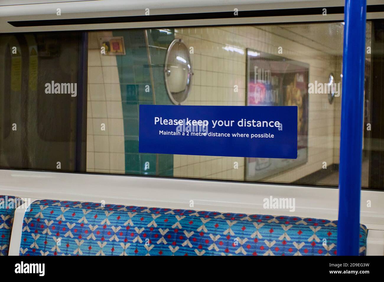 Keep your distance hi-res stock photography and images - Alamy