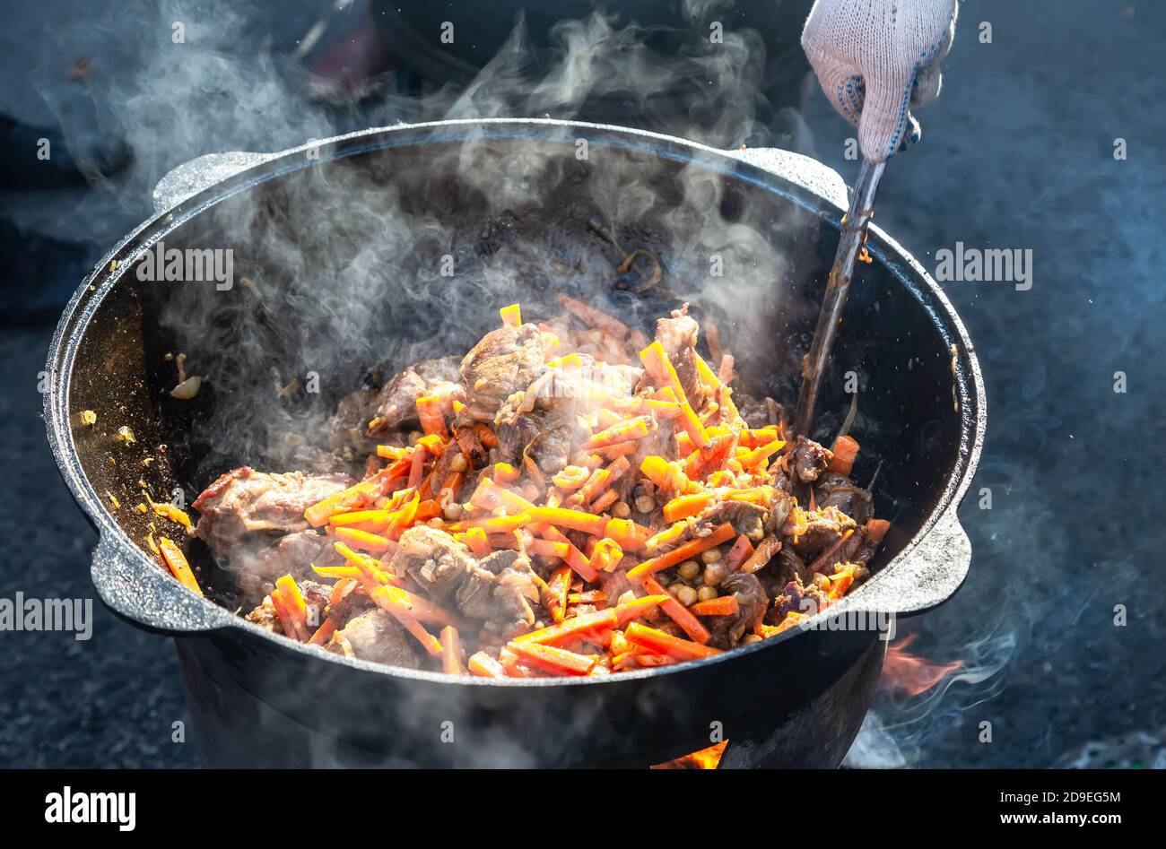 Cauldron Cooking High Resolution Stock Photography and Images - Alamy