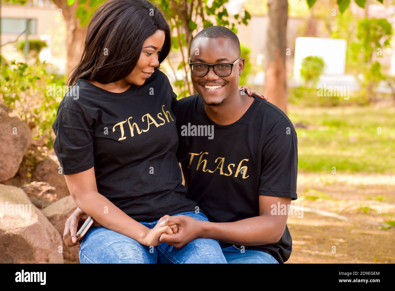 African couple, matching outfits black couple Stock Photo - Alamy