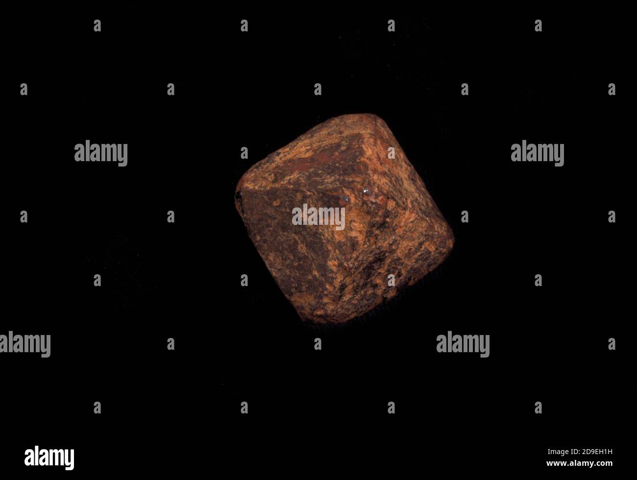 Loadstone hi-res stock photography and images - Alamy