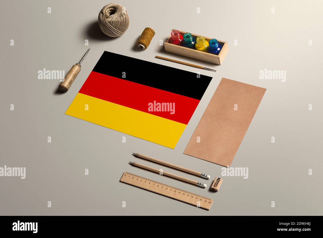 Vintage berlin draw hi-res stock photography and images - Alamy