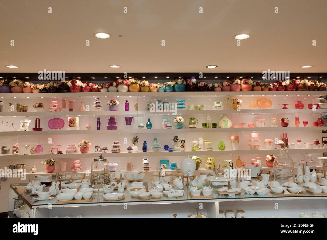 Rangin Kaman store in Izadshahr, Mazandaran, Iran Stock Photo - Alamy