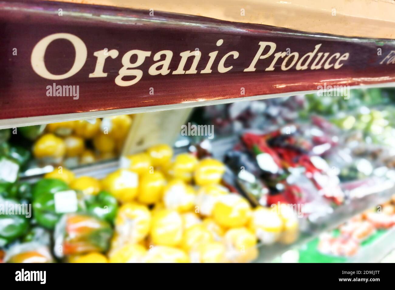 Produce section supermarket hi-res stock photography and images - Alamy