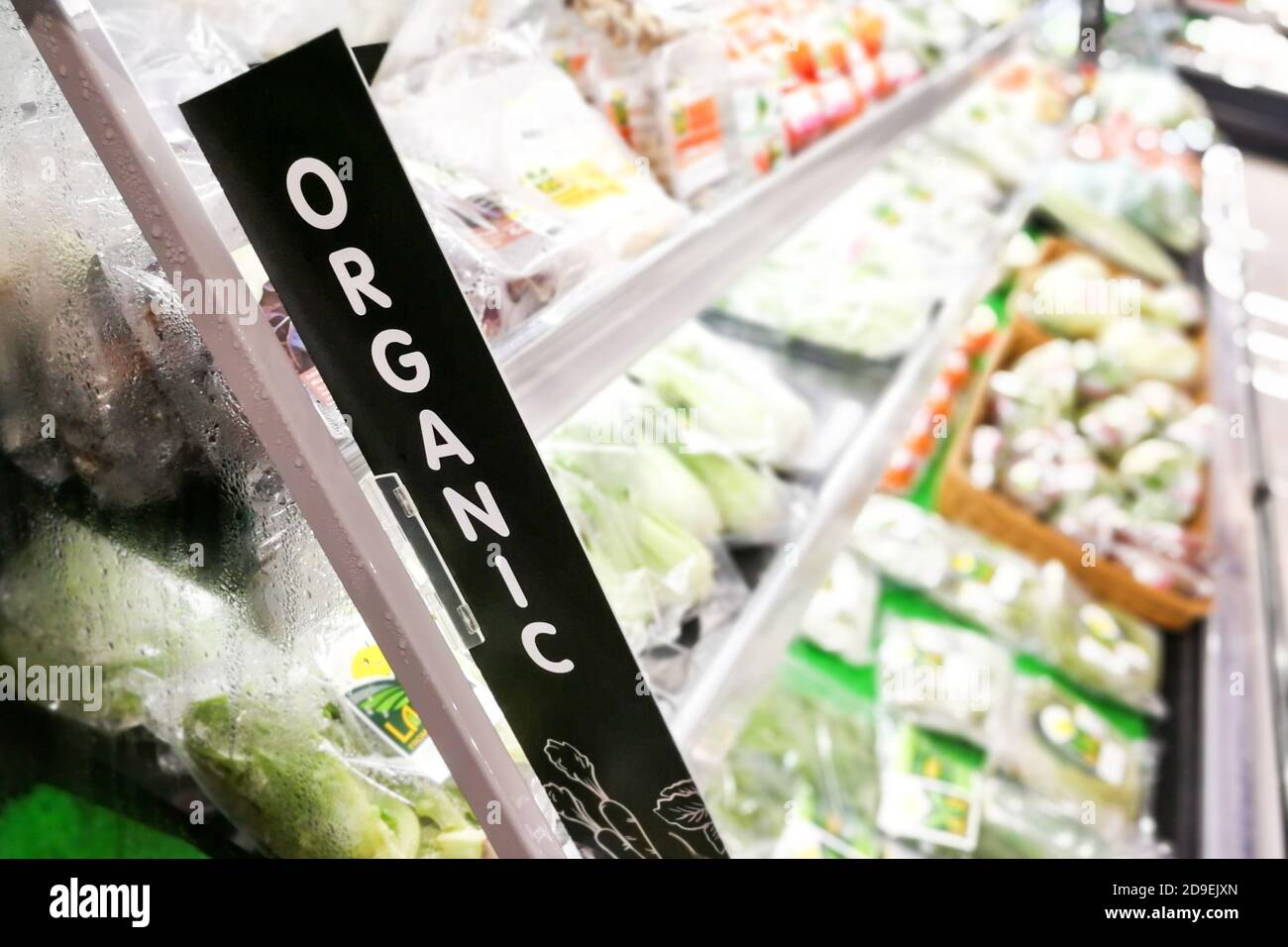 Organic signage at vegetable and fruits section of supermarket Stock ...