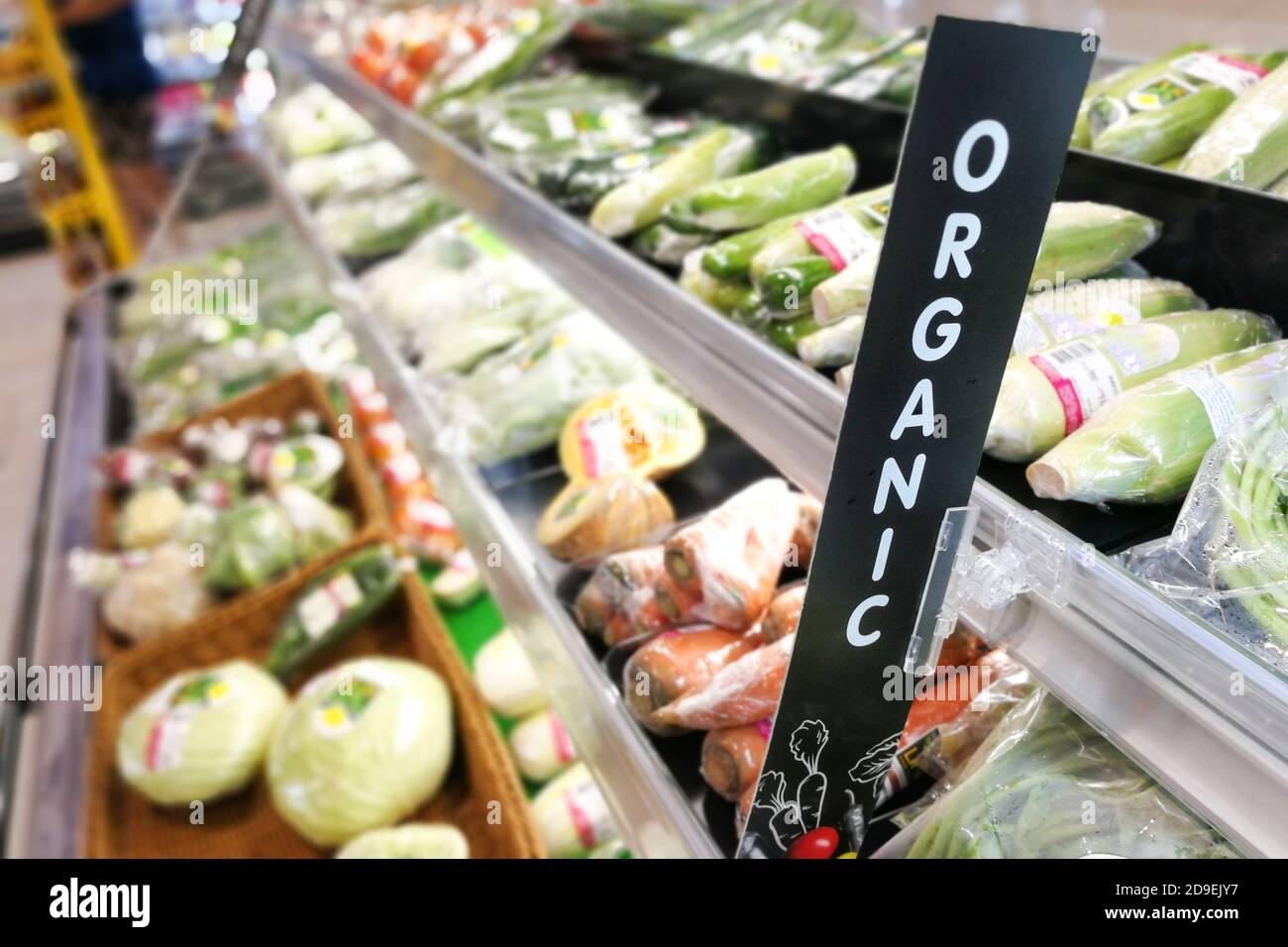 Organic signage at vegetable and fruits section of supermarket Stock ...