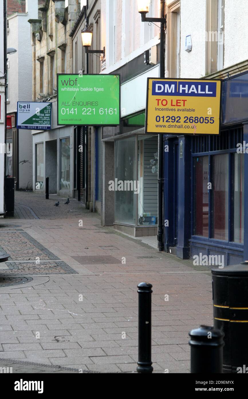 Vacant shopping units hi-res stock photography and images - Alamy