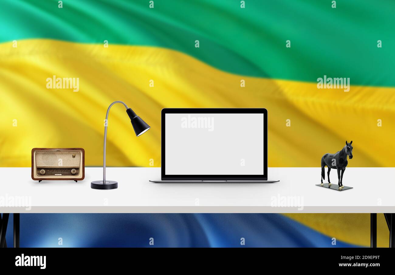 Gabon computer monitor green hi-res stock photography and images - Alamy