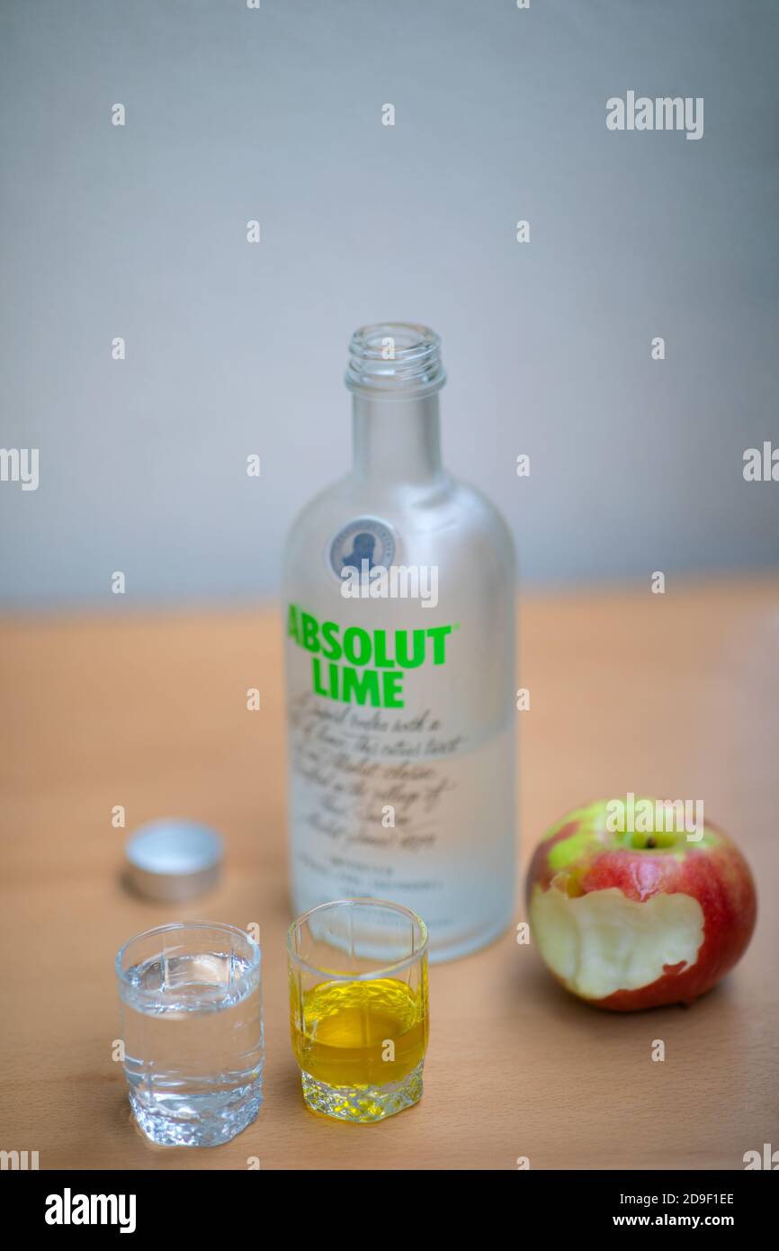 Oil and vodka hi-res stock photography and images - Alamy