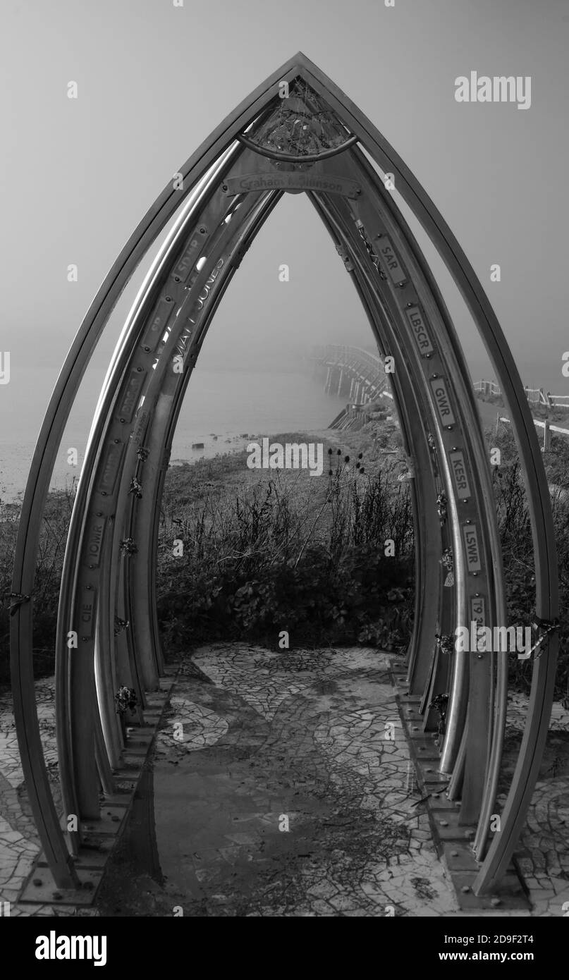 Shoreham bridge train hi-res stock photography and images - Alamy