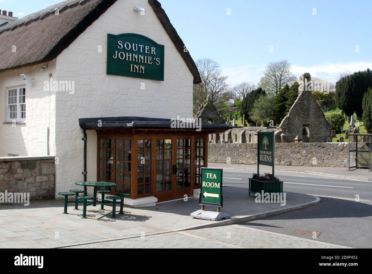 Souters inn hi-res stock photography and images - Alamy