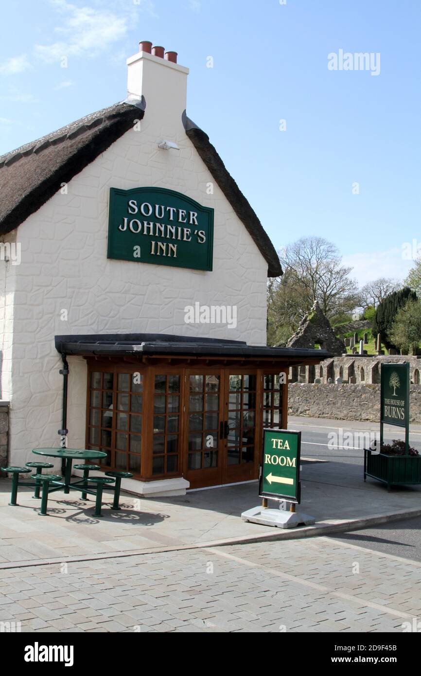 Kirkoswald, Ayrshire, Scotland, UK. Souter Johnnie's Inn . A thatched ...