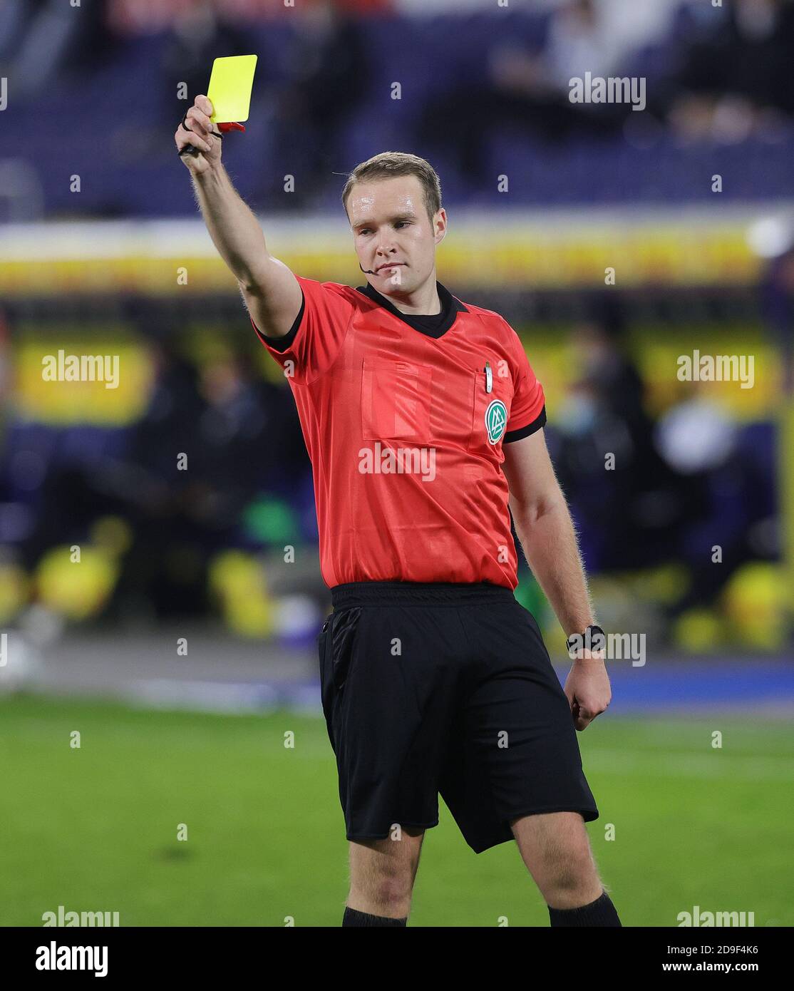 Referee patrick glaser hi-res stock photography and images - Alamy