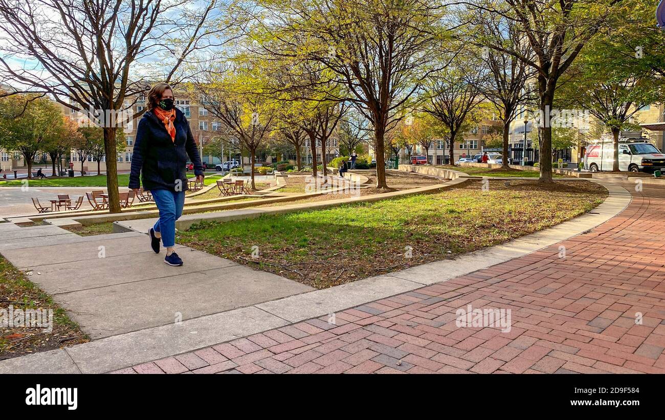Reston town center hi-res stock photography and images - Alamy