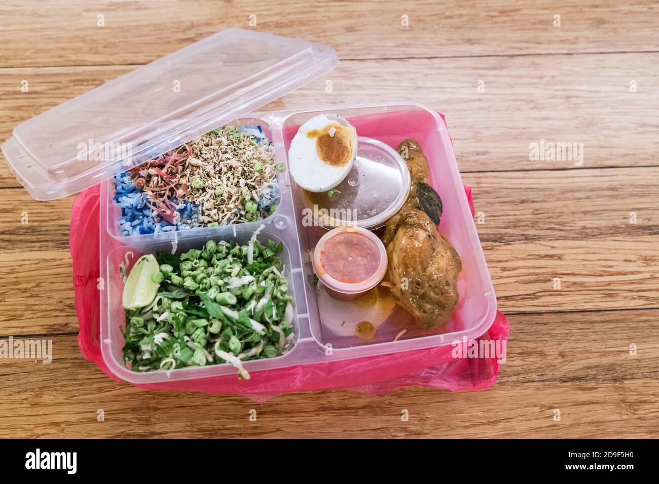 Convenient but environmental unfriendly plastic meal containers and pvc ...