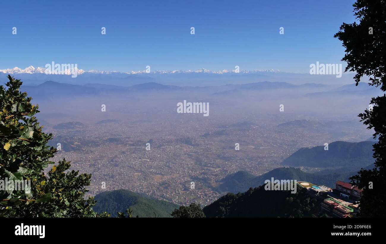 Himalaya mountain range hi-res stock photography and images - Alamy