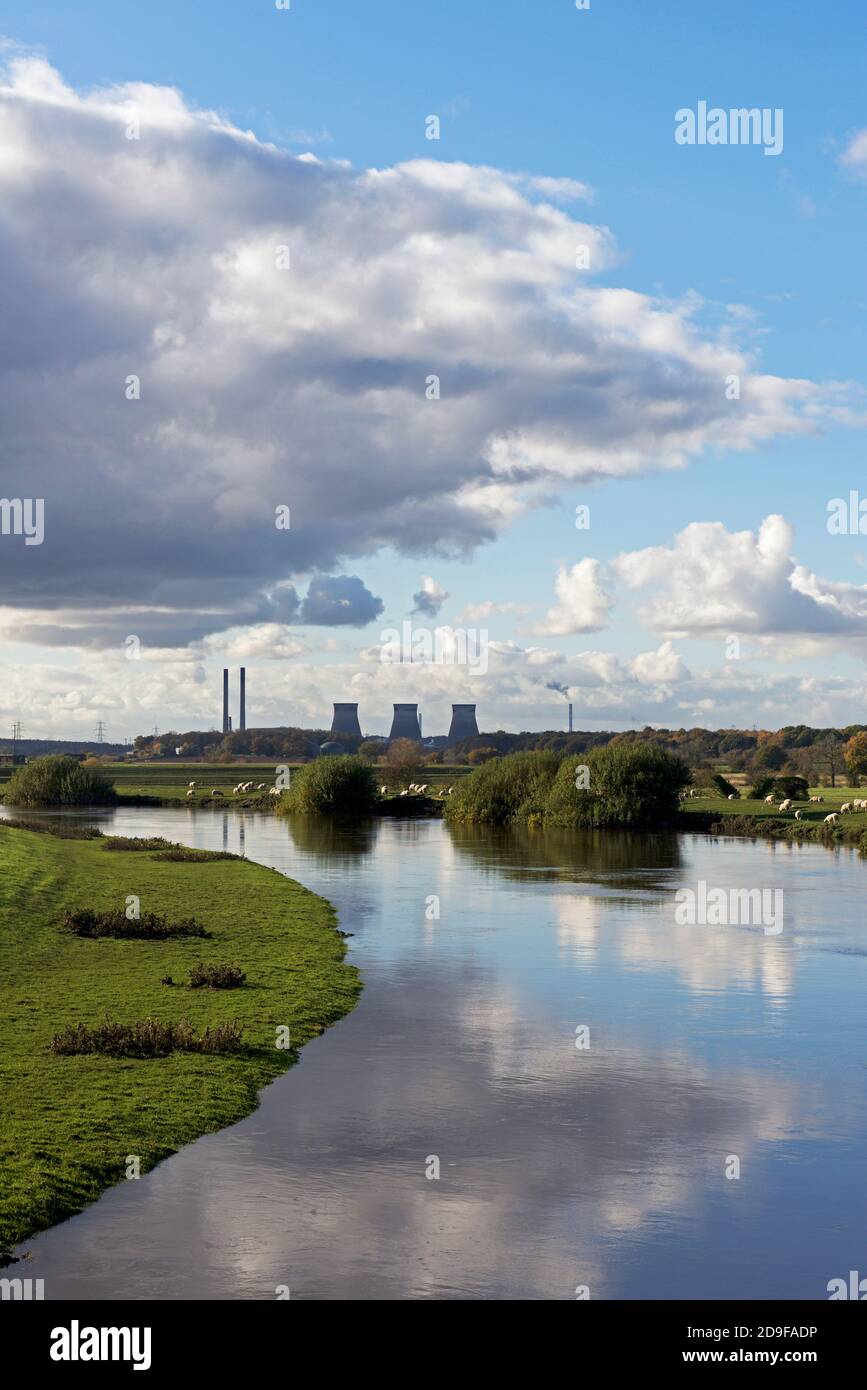 River Aire near the village of Beal, with Ferrybridge power station in ...