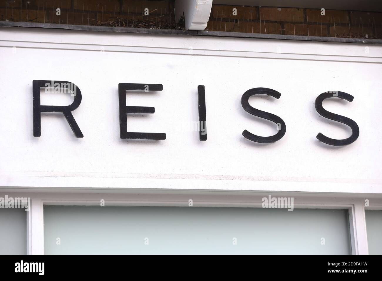 Reiss logo hi-res stock photography and images - Alamy