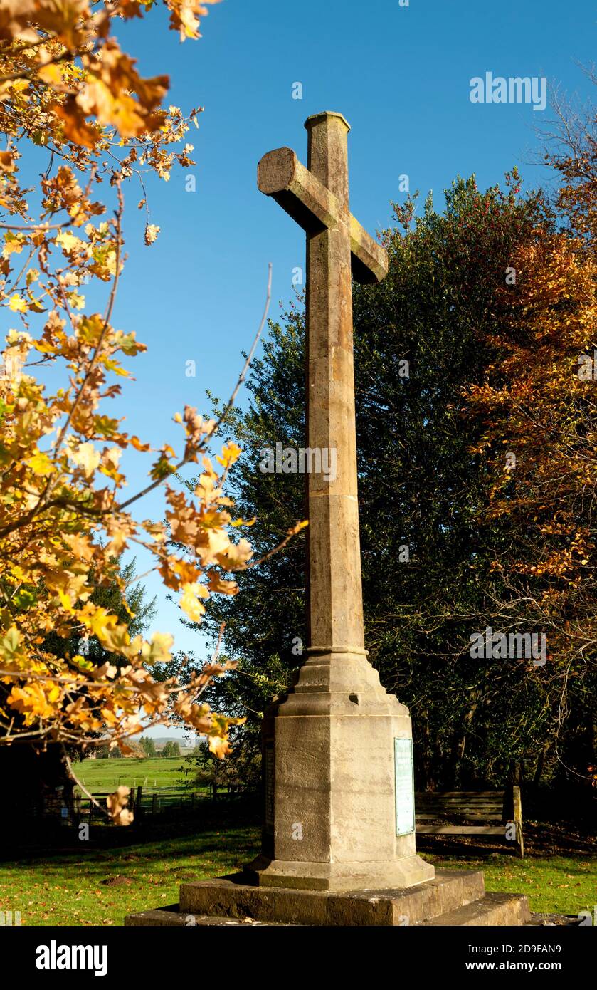War memorial cross hi-res stock photography and images - Alamy