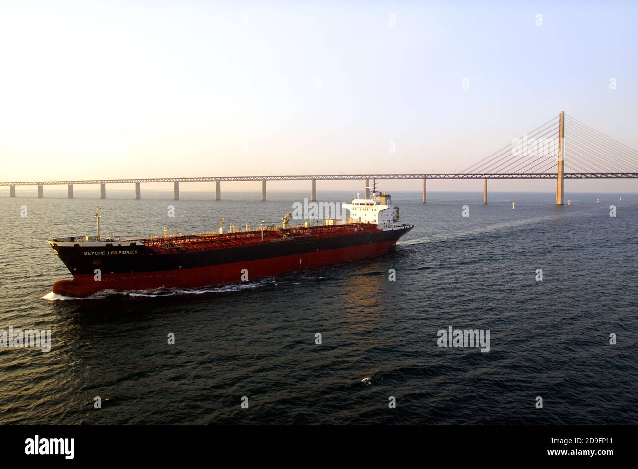 Chemical tanker hi-res stock photography and images - Alamy
