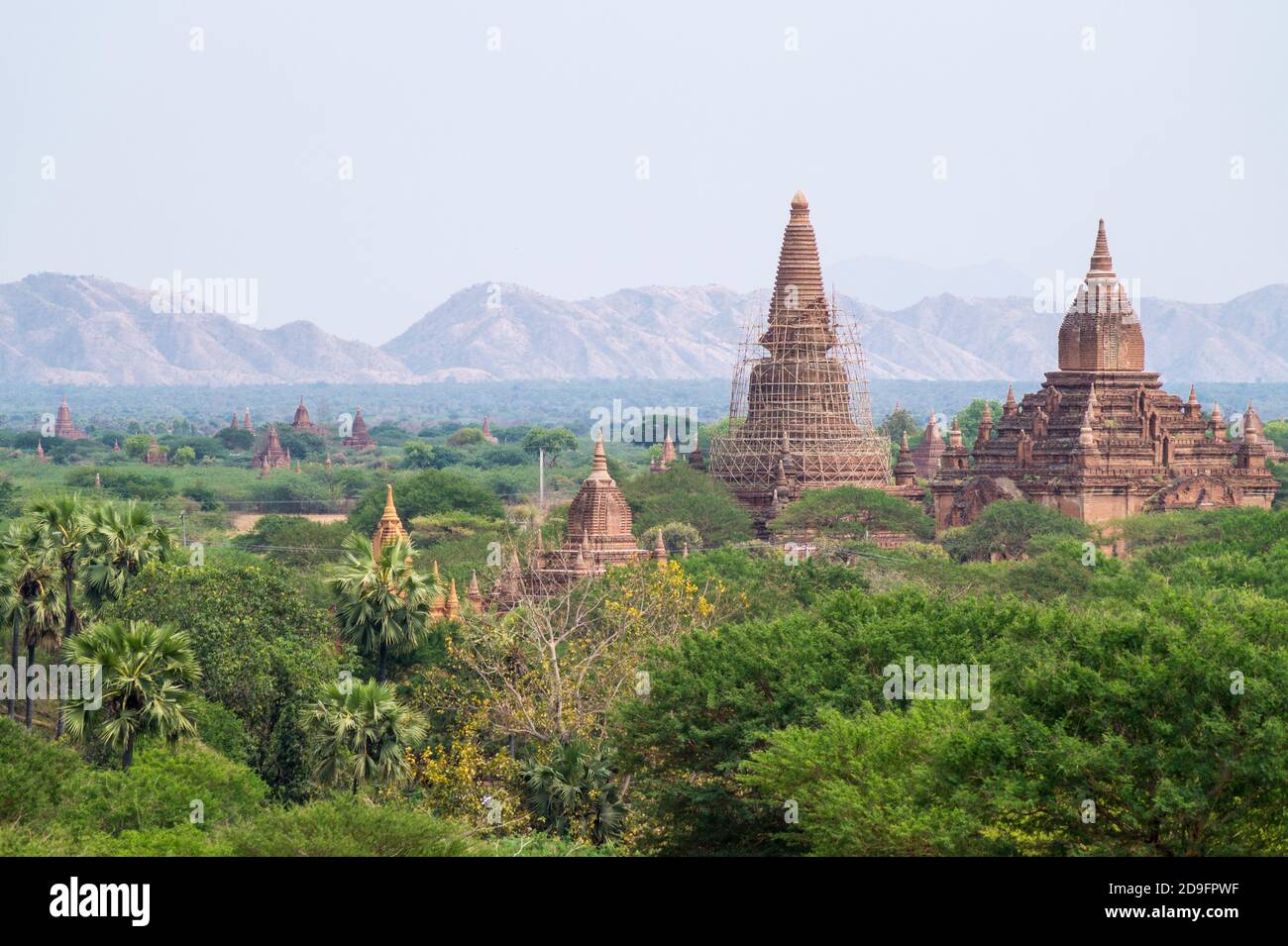 temples of bagan in myanmar Stock Photo - Alamy