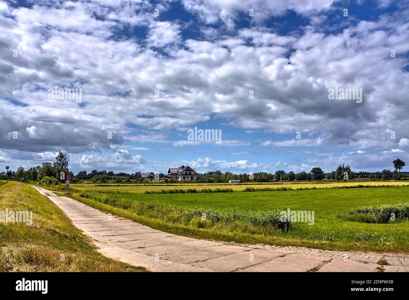 Concrete slab road hi-res stock photography and images - Alamy