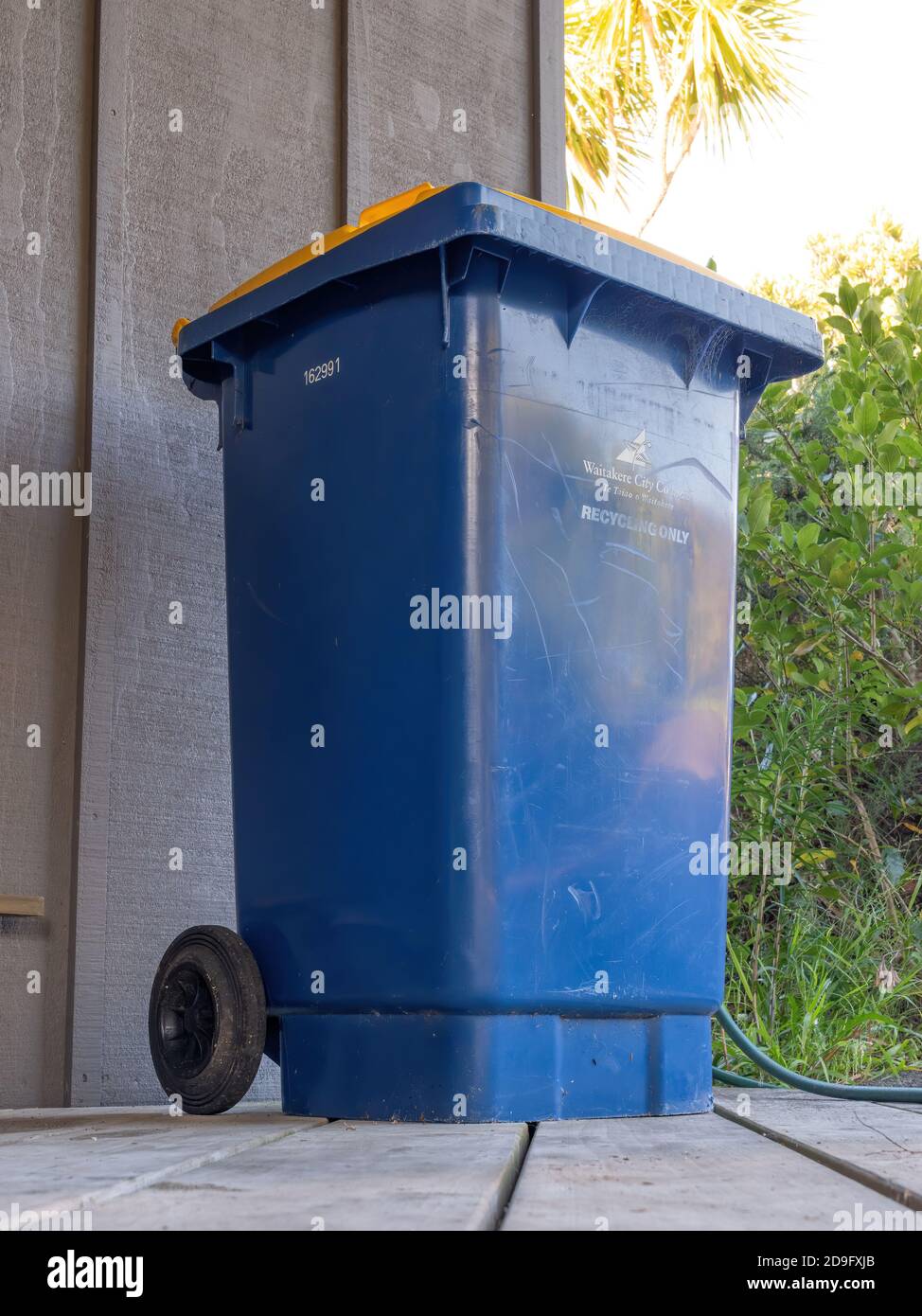 Auckland council rubbish hi-res stock photography and images - Alamy