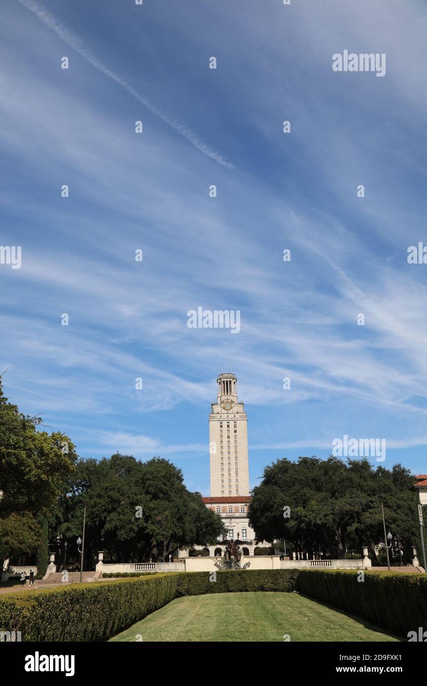 Texas voting college students hi-res stock photography and images - Alamy