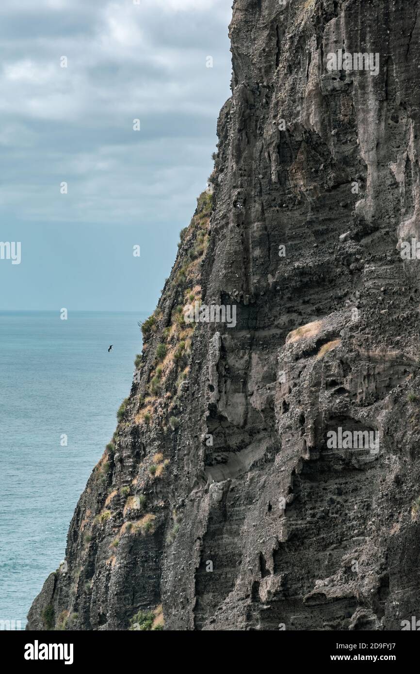 Vertical cliff from lookout Stock Photo - Alamy
