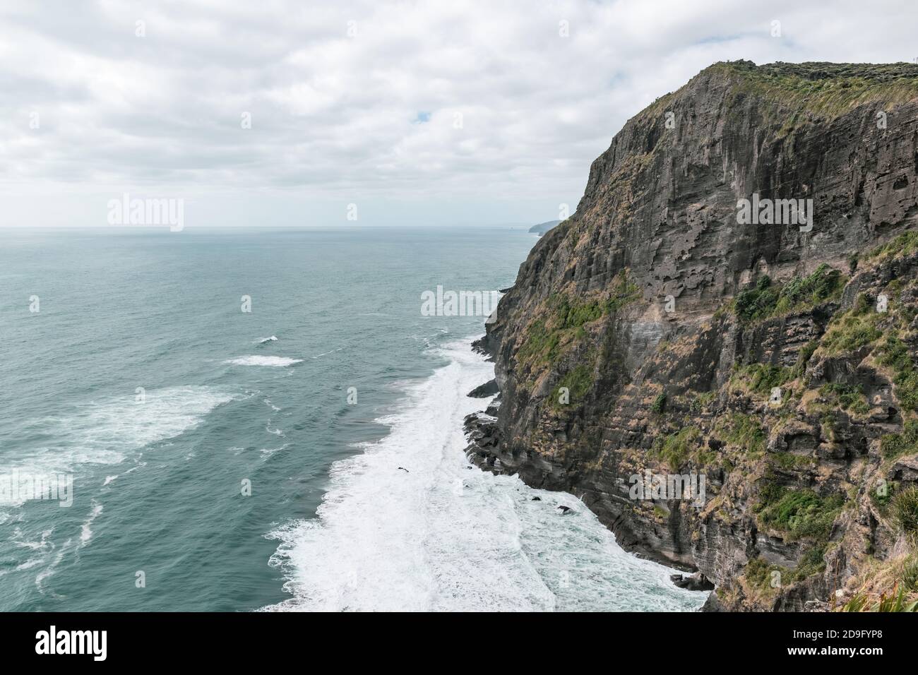 Vertical cliff from lookout Stock Photo - Alamy
