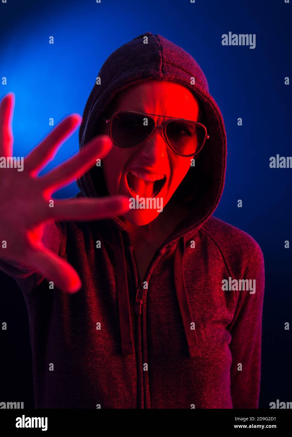 Light screaming position hi-res stock photography and images - Alamy