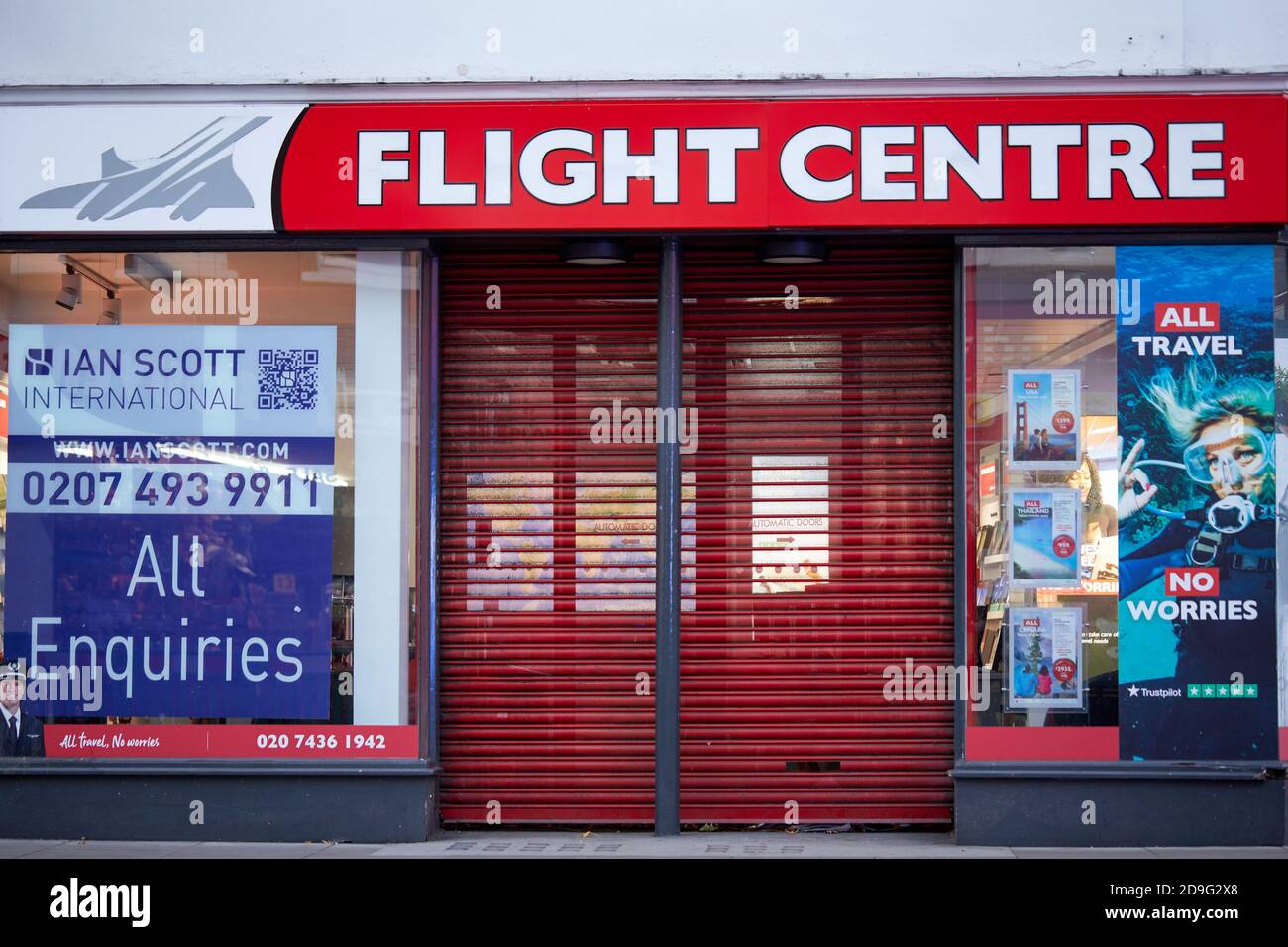 London, UK. - 4 Nov 2020: A shuttered Flight Centre shop outlet on ...
