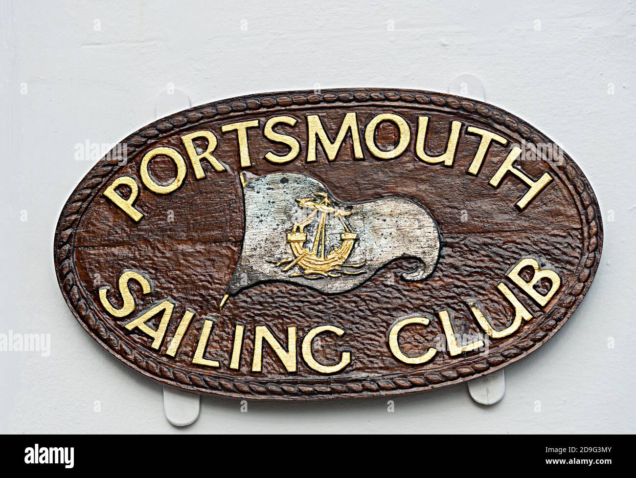 Plaque beside entrance to the Portsmouth Sailing Club, The Old ... Plaque beside entrance to the Portsmouth Sailing Club, The Old ...